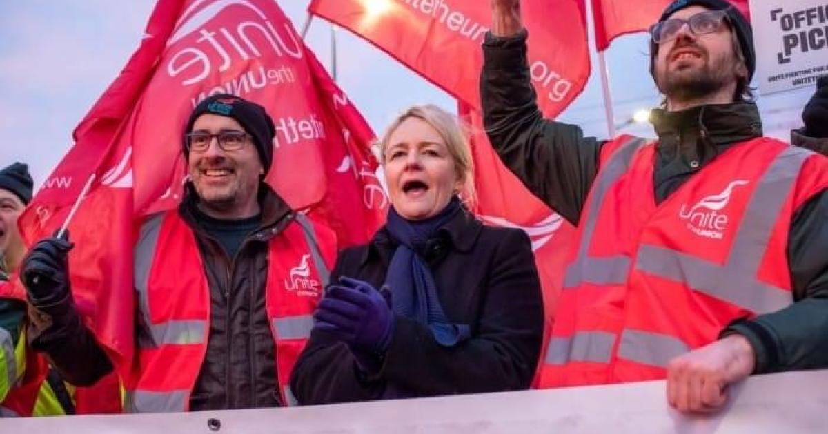 Council bin strike ‘suspended’ - Alpha Newspaper Group